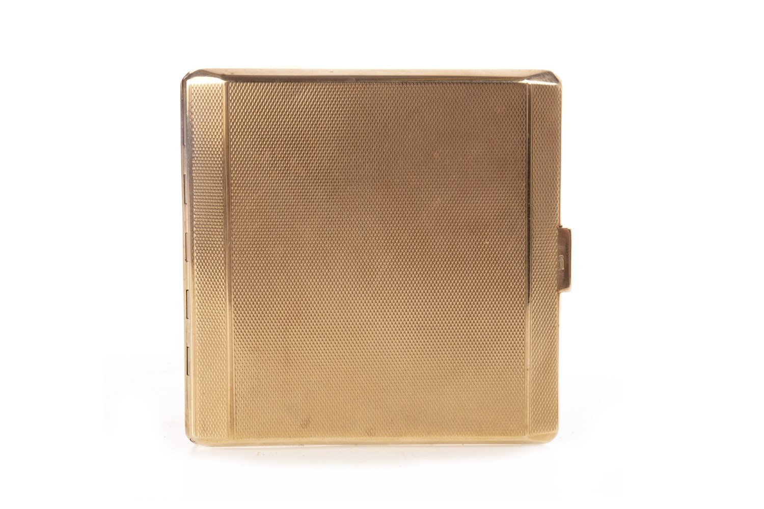 Lot 1732 - A VICTORIAN GOLD CIGARETTE CASE