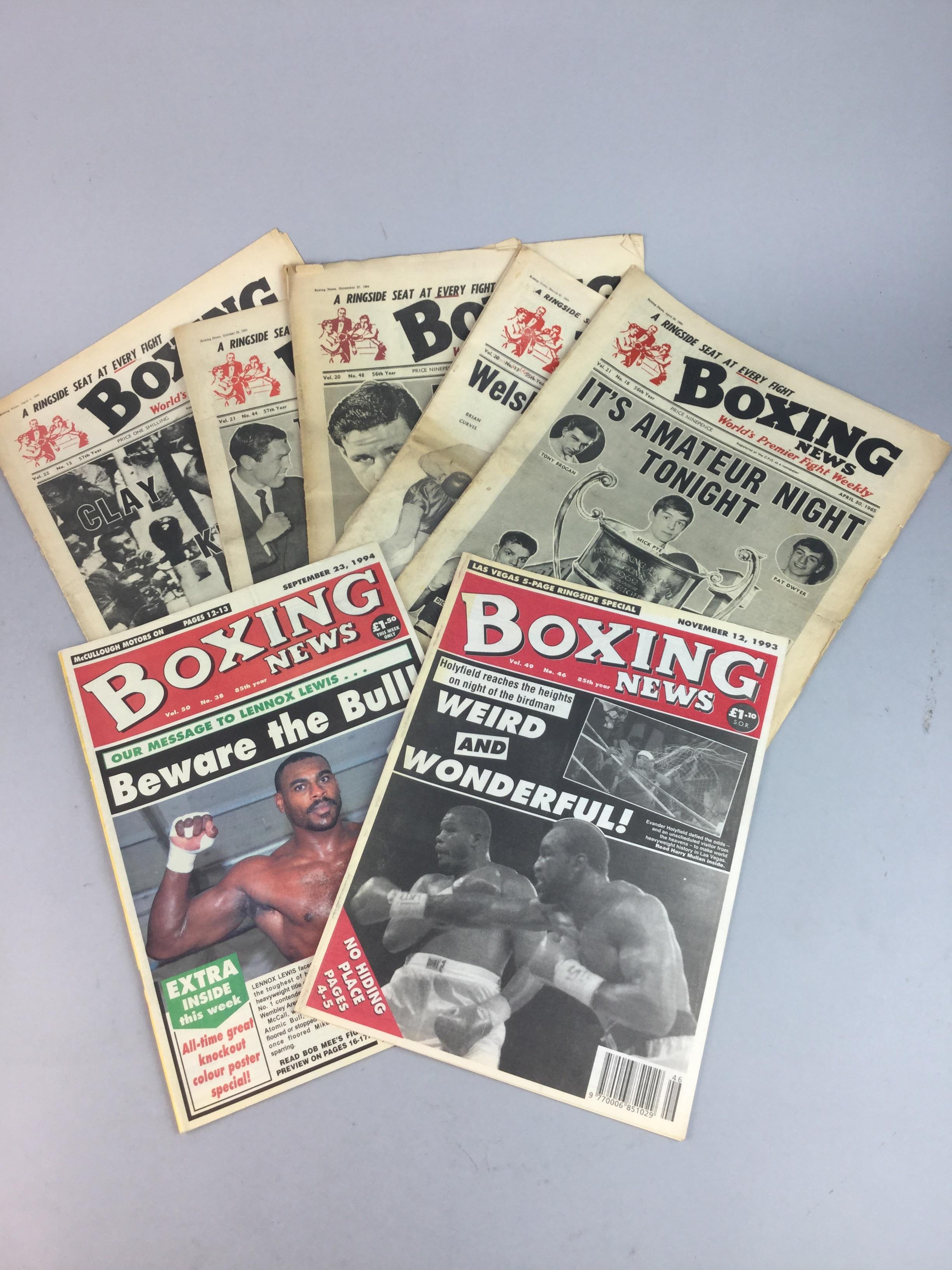 Lot 407 - A COLLECTION OF BOXING CIGARETTE CARDS AND