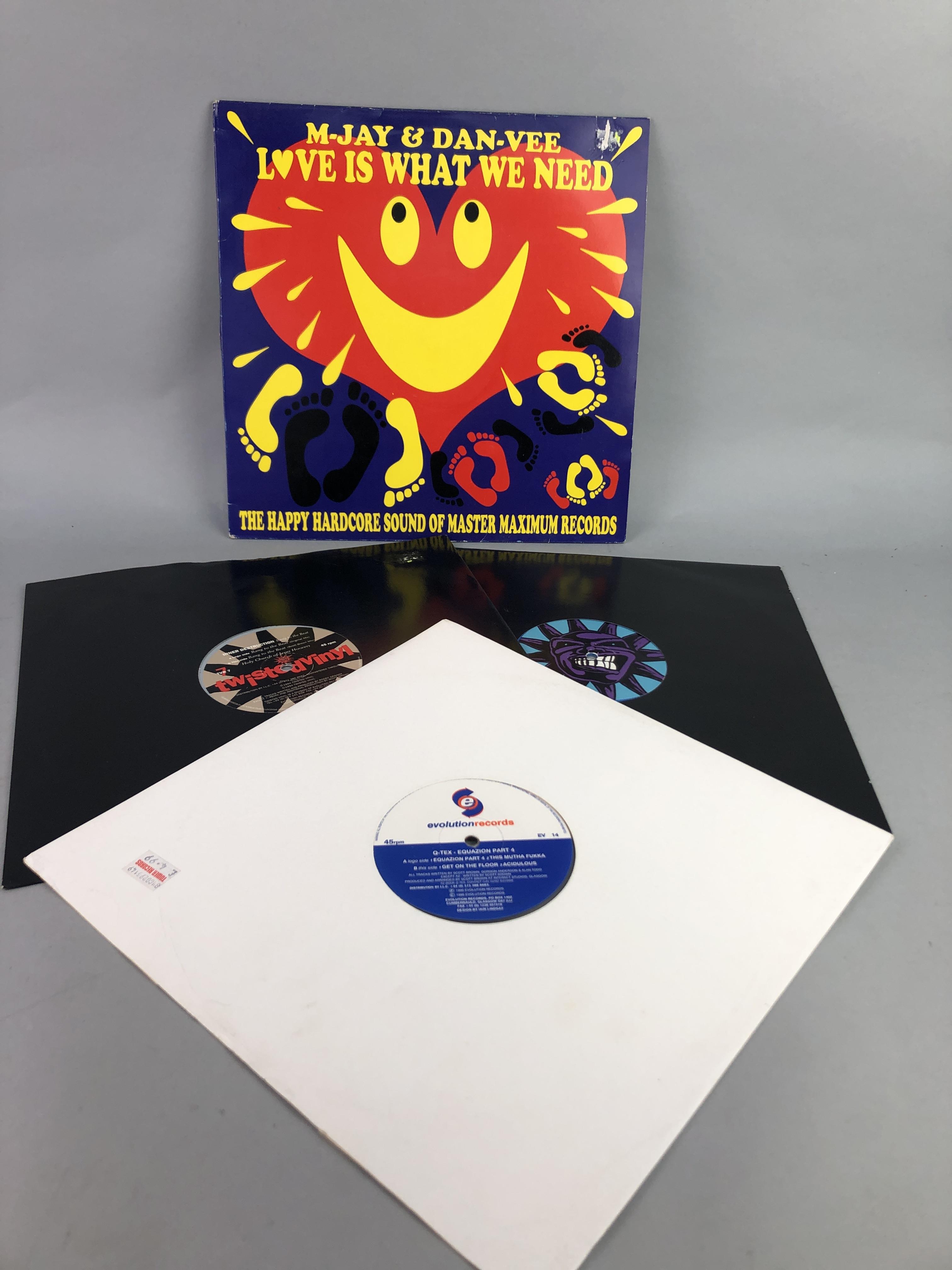 Lot 167 - AN INTEMPO RECORD PLAYER AND SIX COLOURED