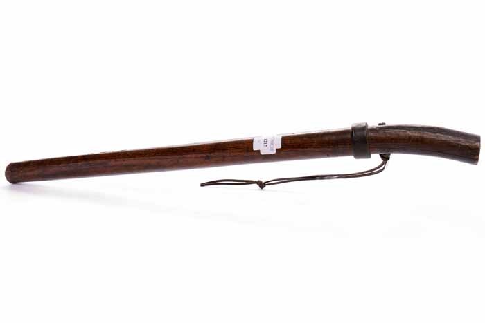 Lot 1217 - 19TH CENTURY MOUNTED POLICEMAN'S OAK BATON