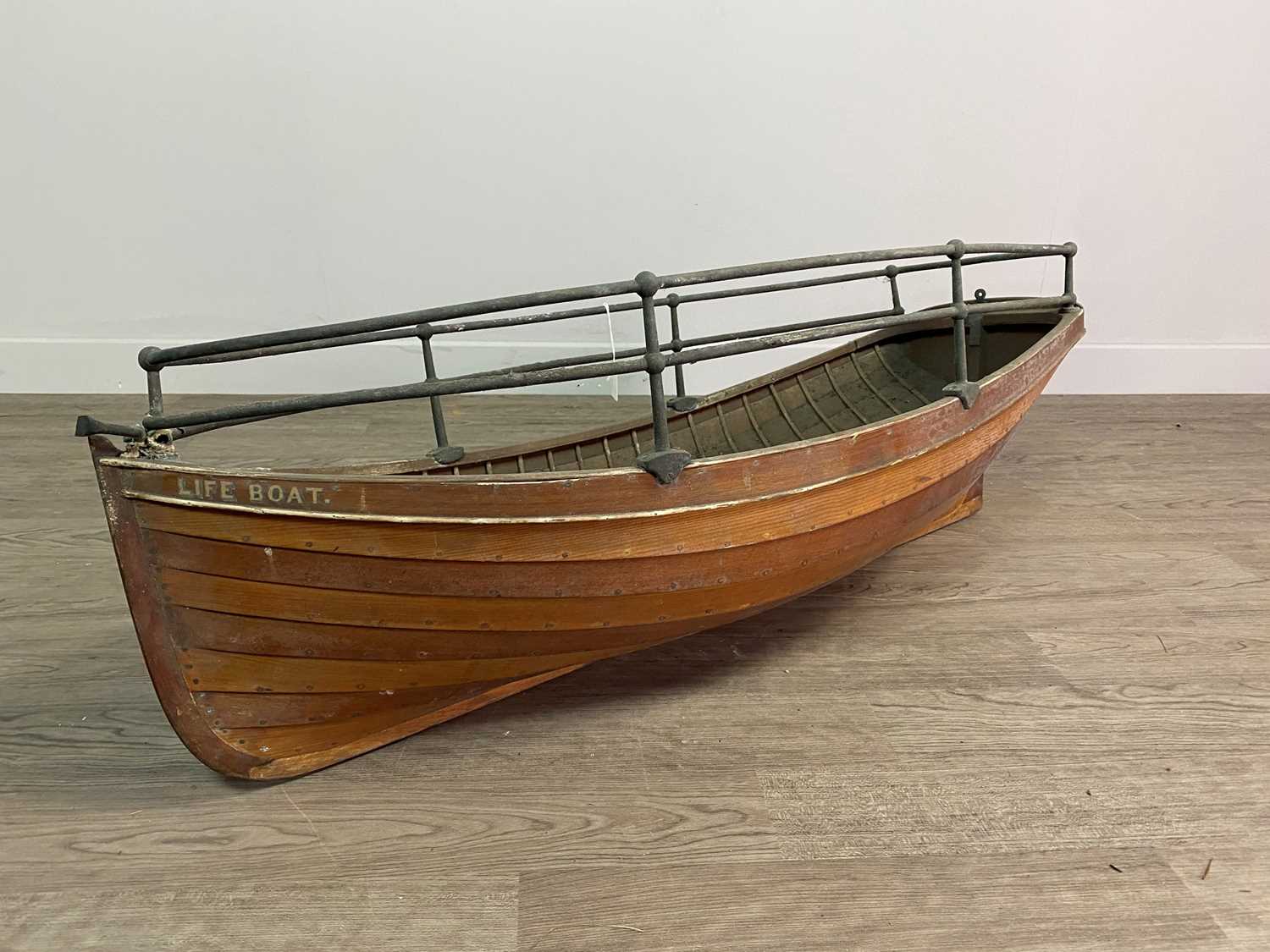 Lot 499 - AN 19TH CENTURY SCRATCH BUILT MODEL LIFEBOAT