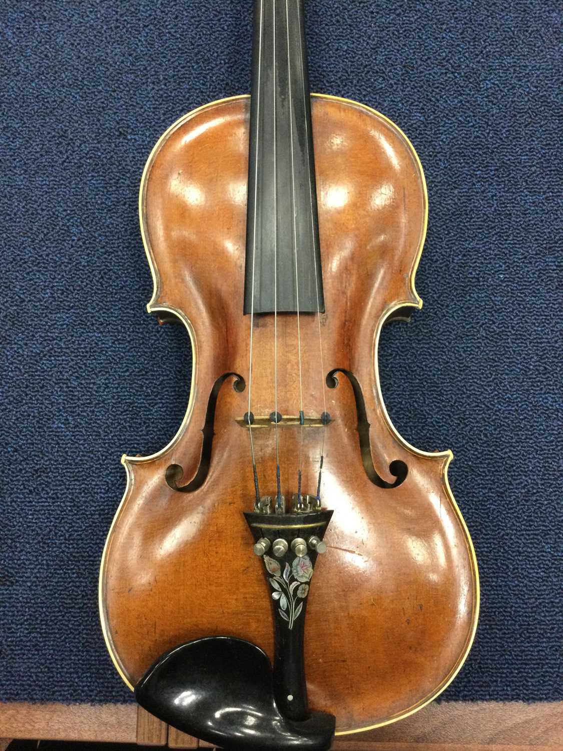 Lot 1161 - A LATE 18TH CENTURY VIOLIN BY JOHANN