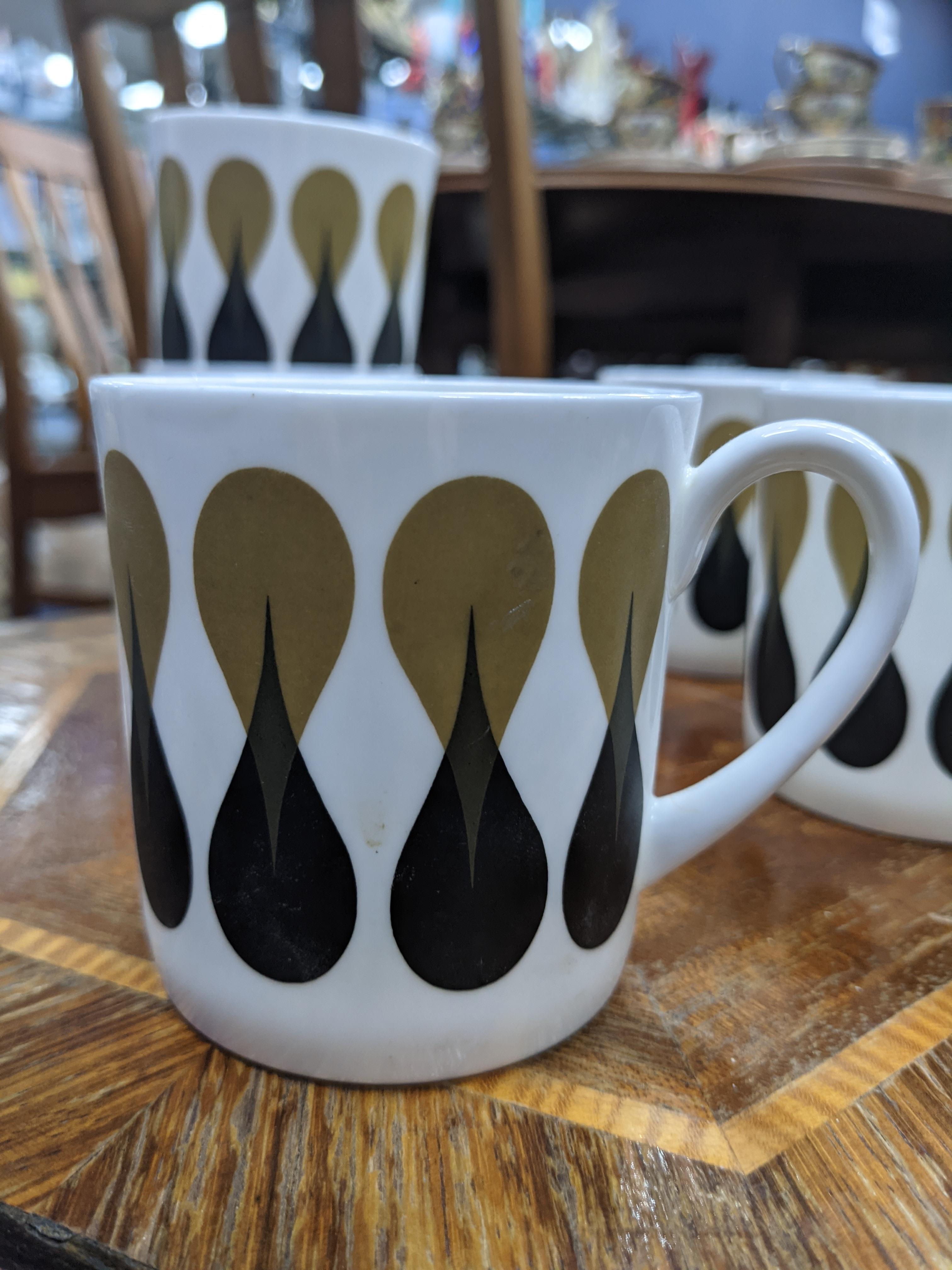 Lot 33 - A SUSIE COOPER DIABLO PATTERN PART COFFEE