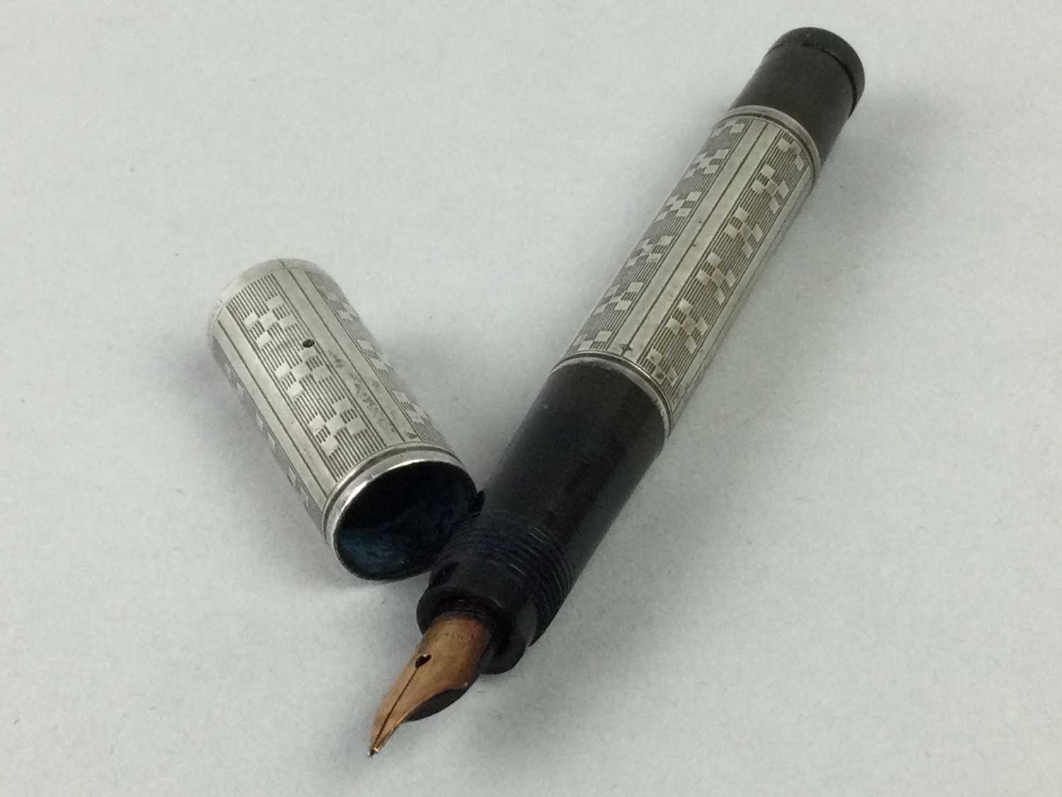 Lot 99 - AN EARLY 20TH CENTURY WATERMAN'S FOUNTAIN PEN