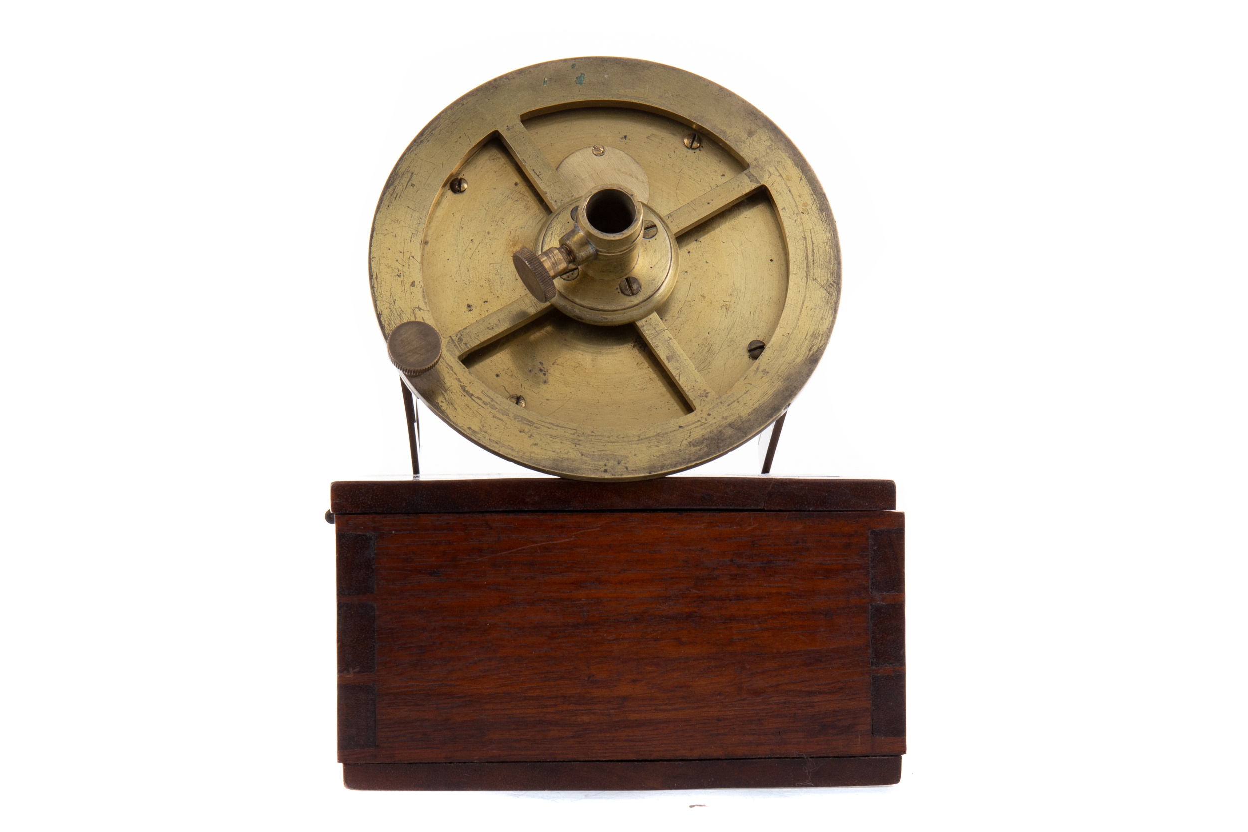 Lot 598 - AN EARLY 19TH CENTURY SCOTTISH COMPASS