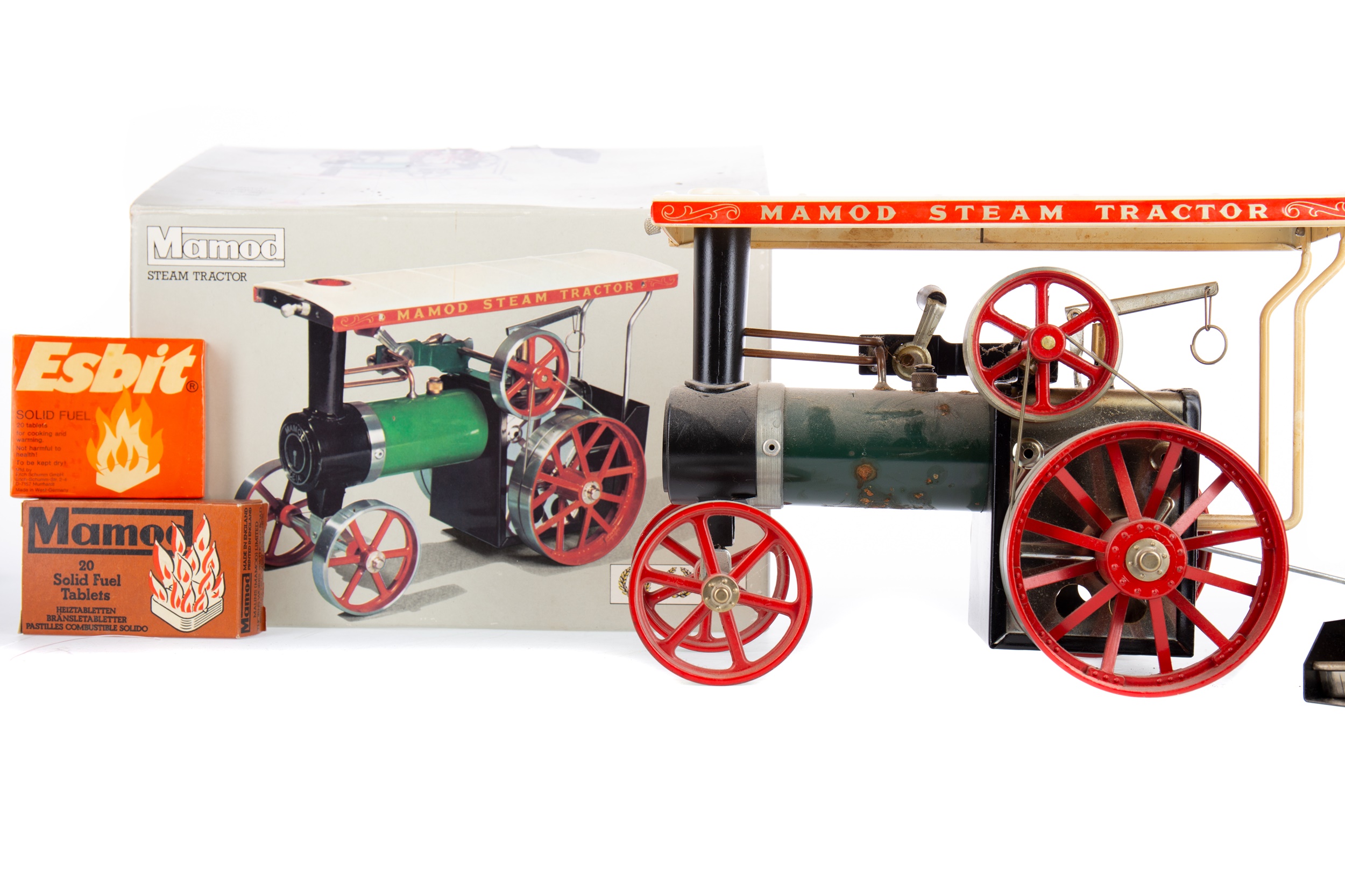 Lot 929 - A MAMOD TE1A STEAM TRACTOR