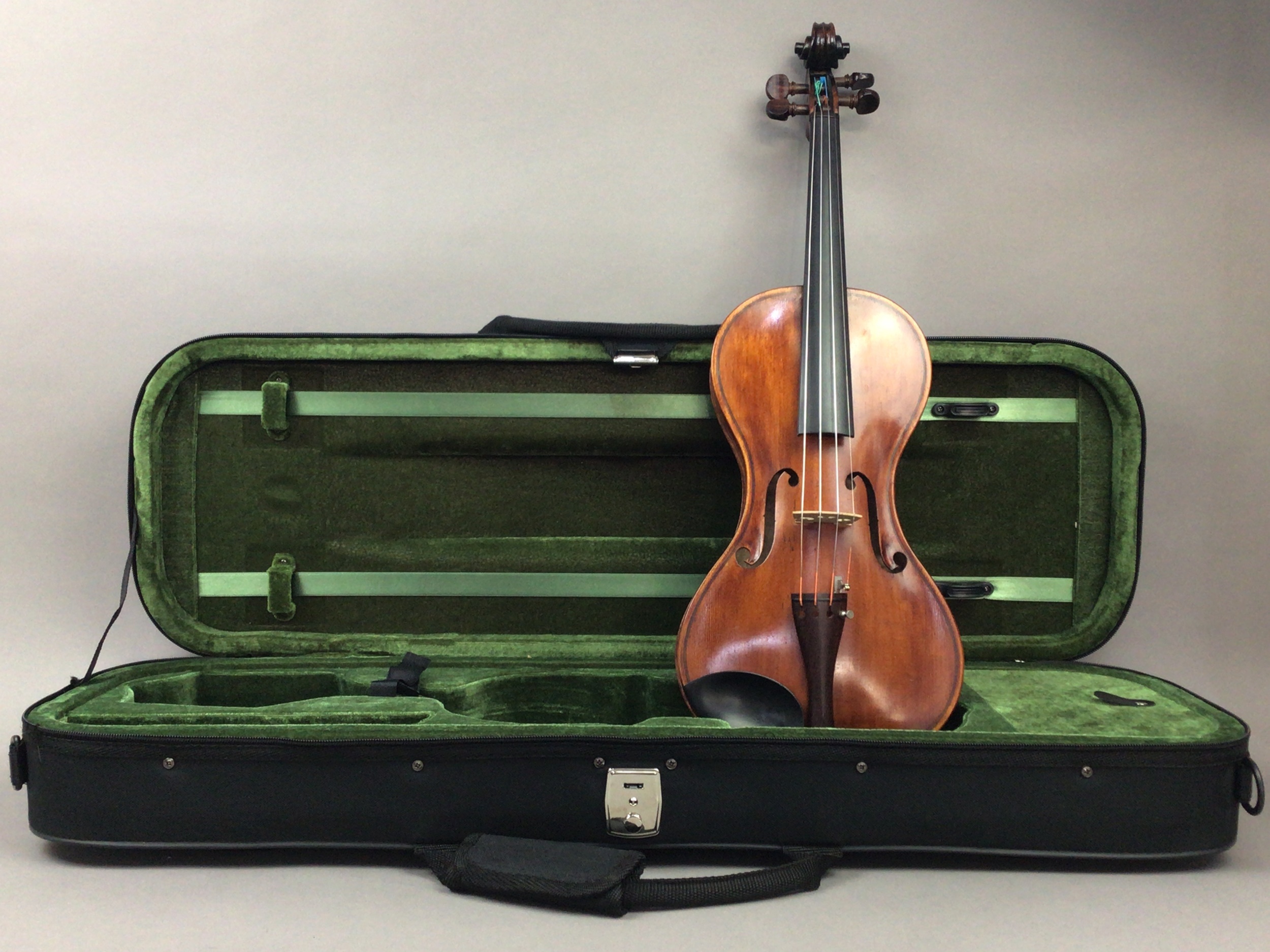 Lot 620 - A FULL SIZE CORNERLESS VIOLIN WITH GRAFTED