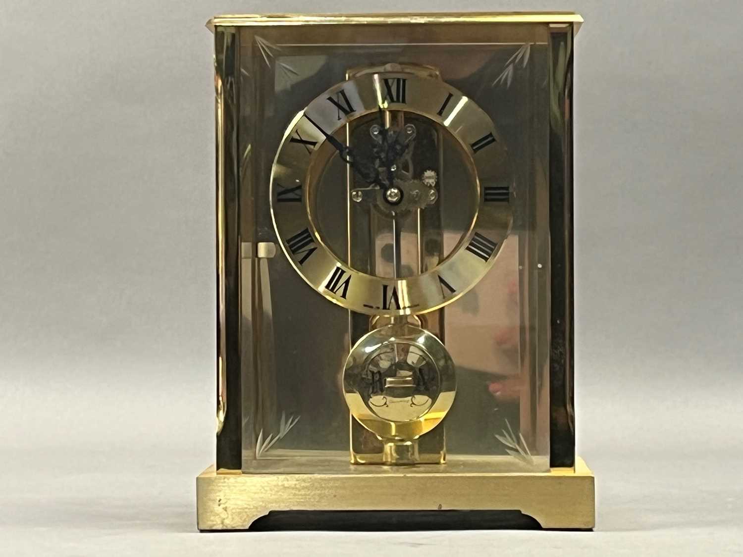 Lot 380 - A BRASS CASED MANTEL CLOCK