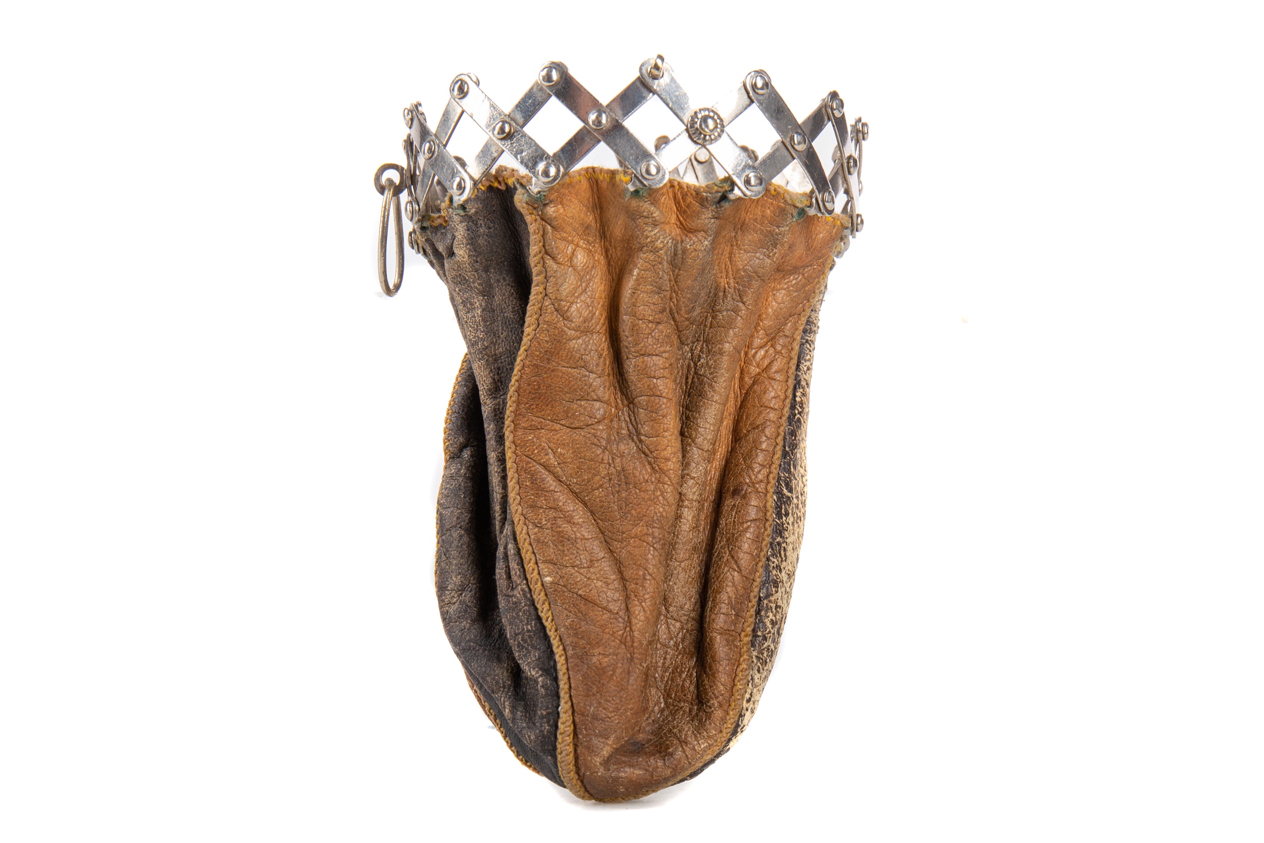 Lot 64 - VICTORIAN MISER'S PURSE
