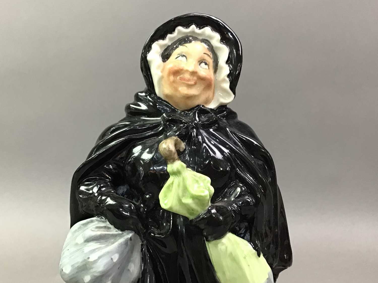 Lot 188 - ROYAL DOULTON FIGURE OF SAIREY GAMP