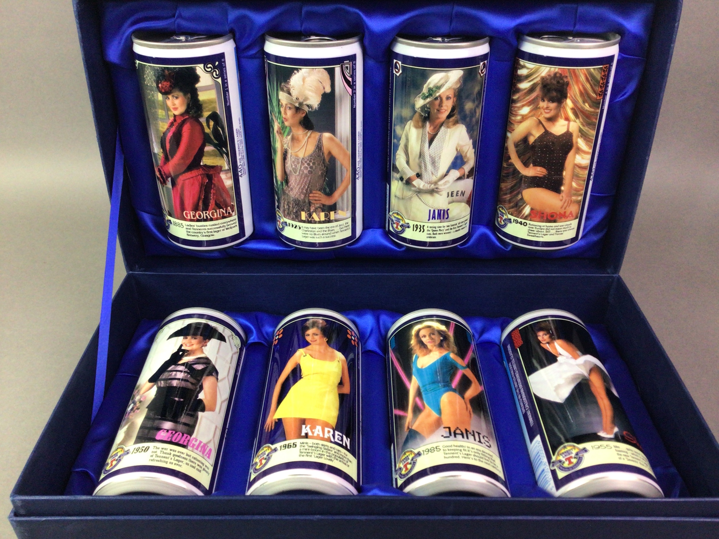 Lot 32 - TENNENT'S LAGER LIMITED EDITION SET OF 'LAGER