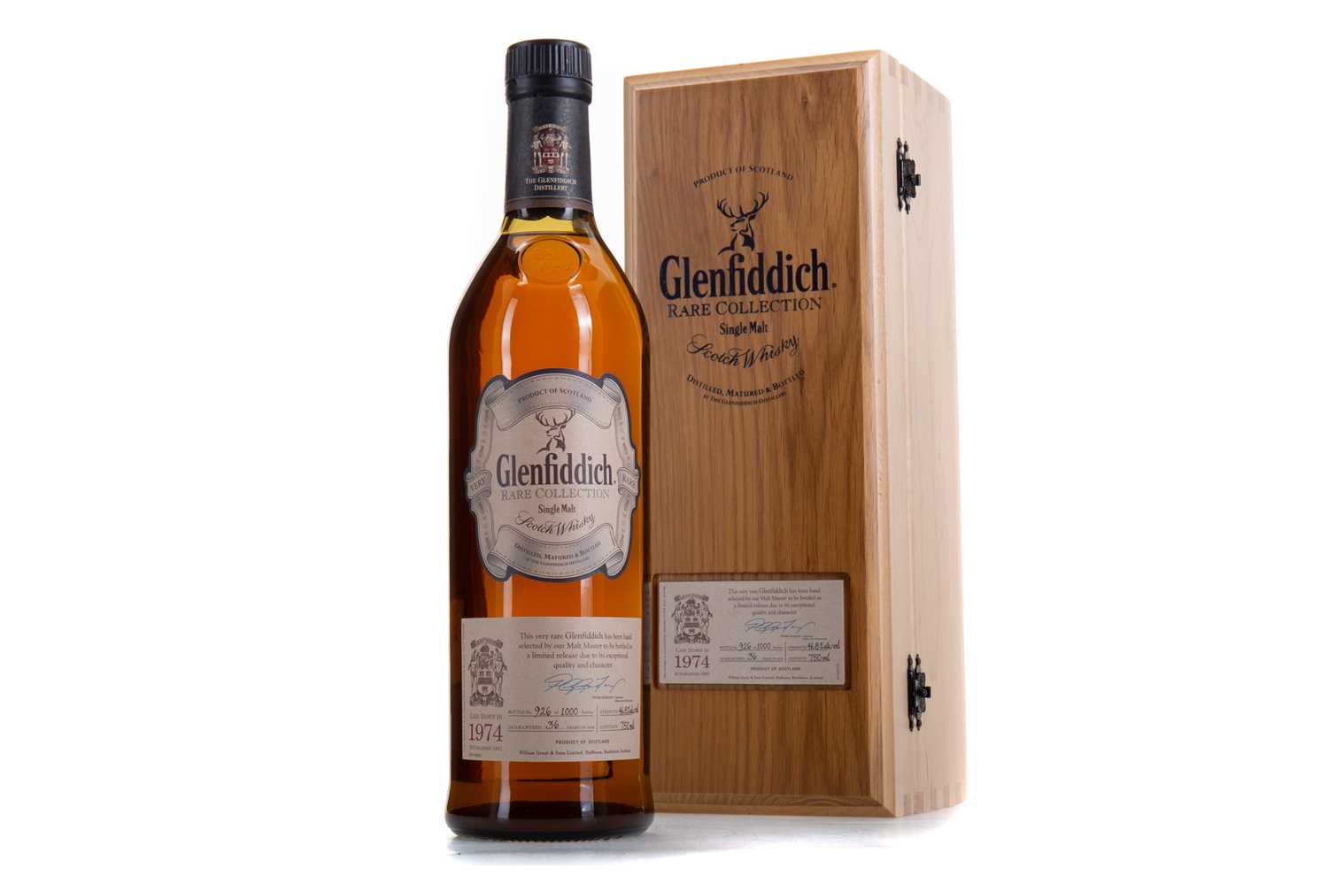 Lot 61 - GLENFIDDICH 1974 36 YEAR OLD RARE COLLECTION