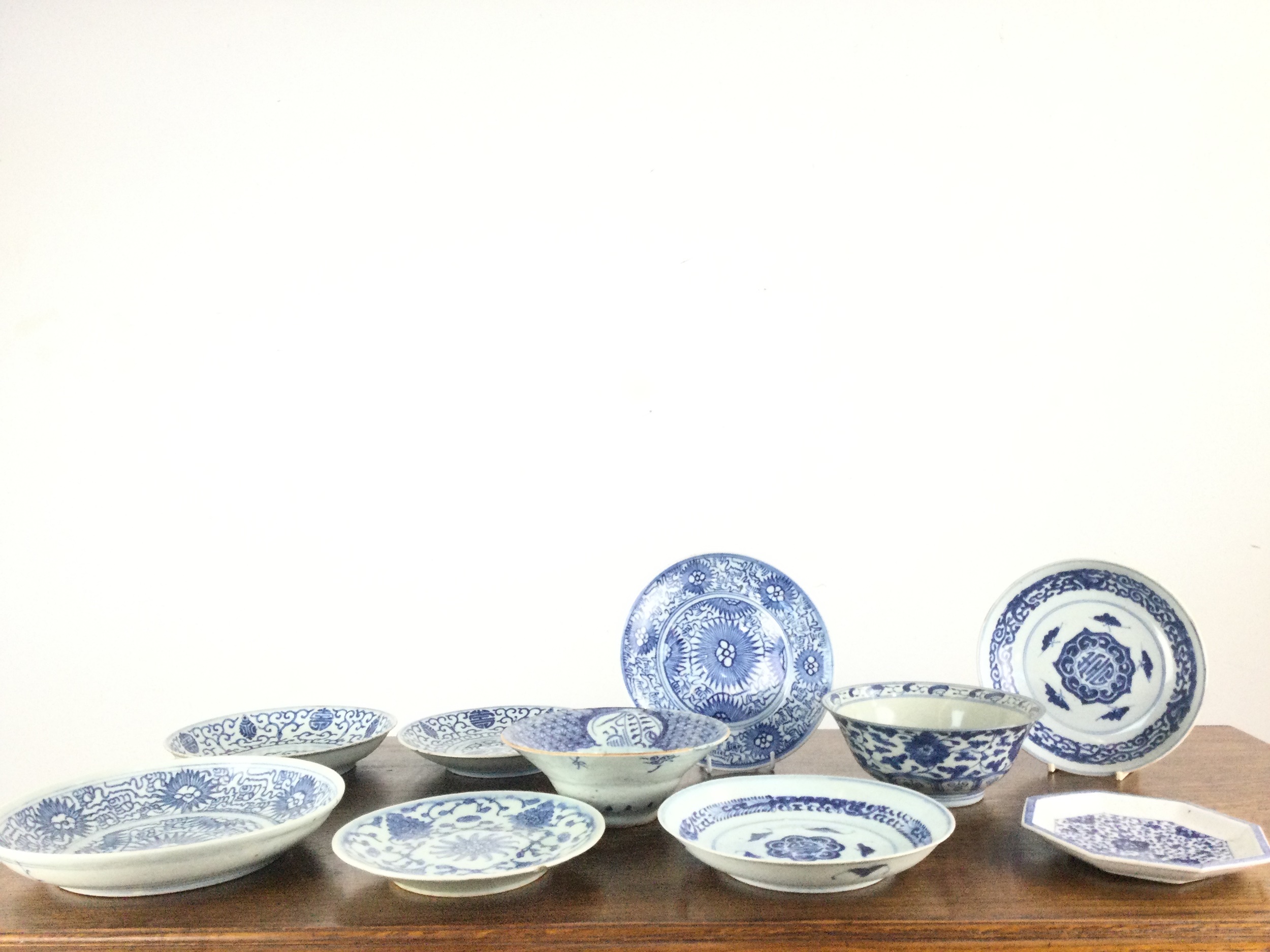 Lot 1082 - COLLECTION OF CHINESE BLUE AND WHITE WARE,