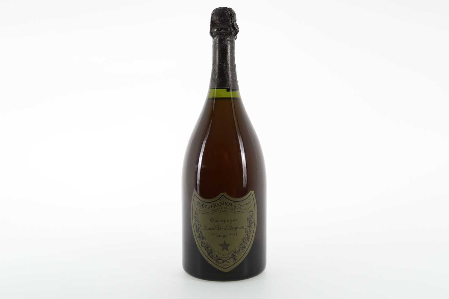 Lot 140 - MOET & CHANDON 1971 CUVEE DOM PERIGNON