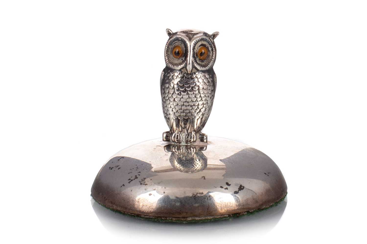 Lot 1337 - EDWARDIAN NOVELTY SILVER PAPERWEIGHT,