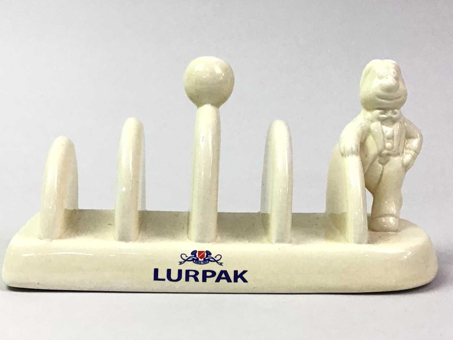 Lot 116 - LURPAK BUTTER TOAST RACK AND BUTTER DISH,