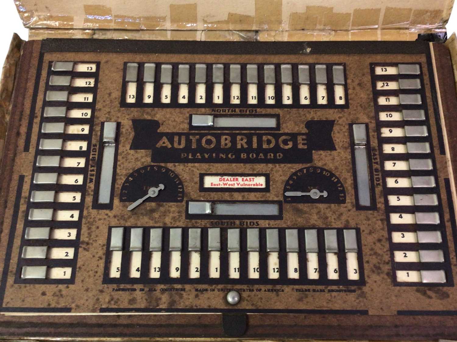Lot 61 - AUTOBRIDGE PLAYING BOARD,