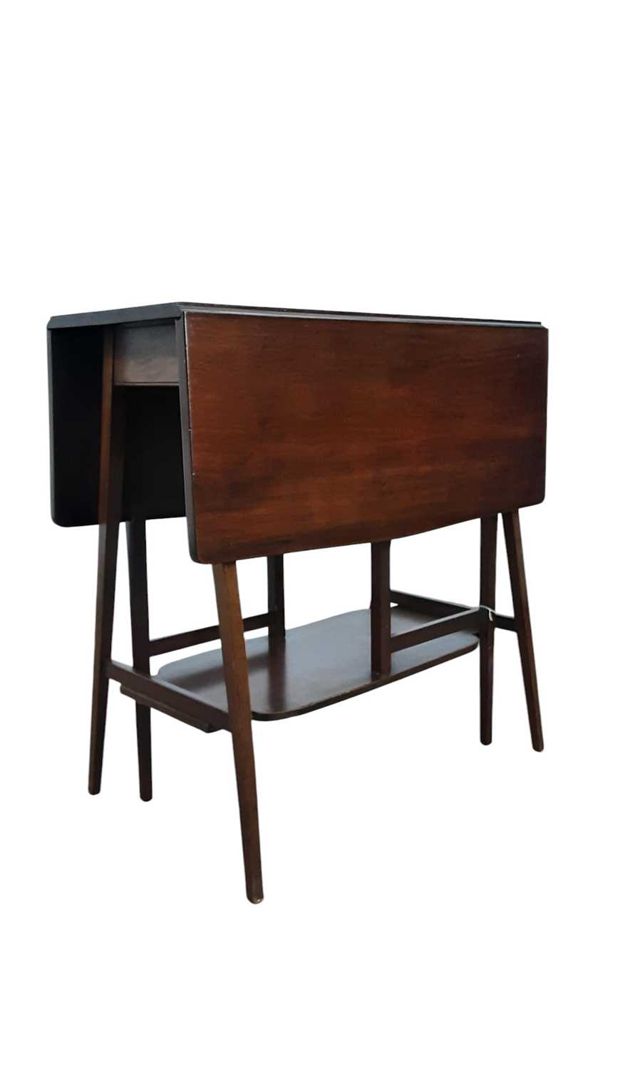 Lot 1483 - MAHOGANY DROP-LEAF TEA TABLE,