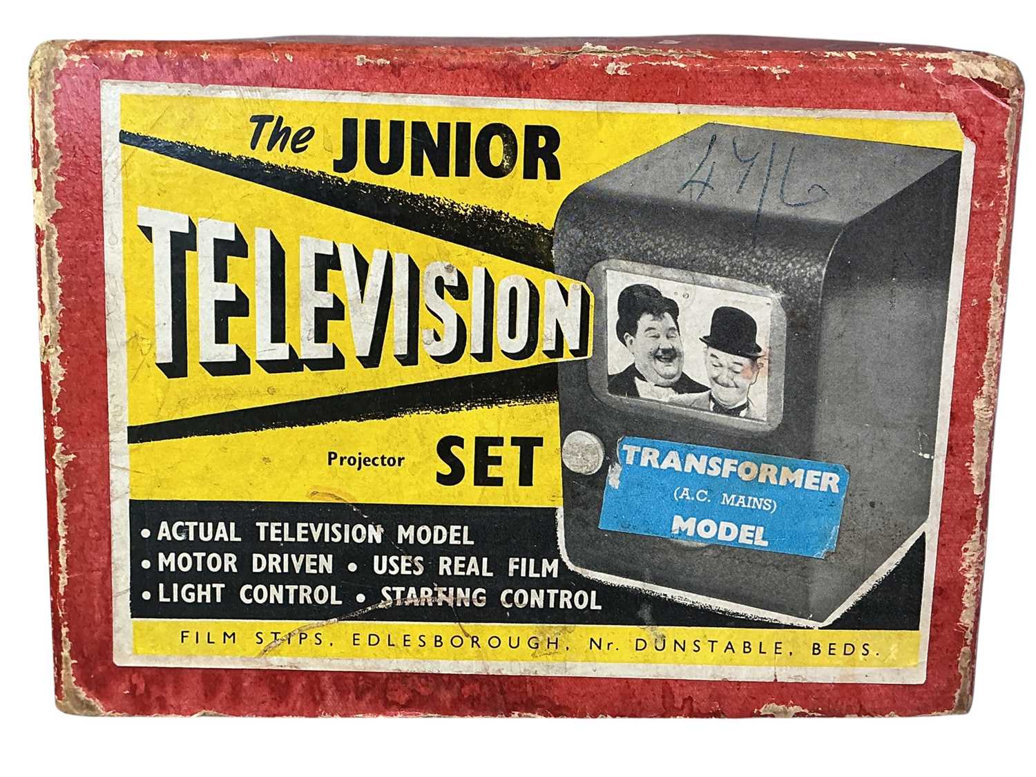 Lot 411 - THE JUNIOR TELEVISION PROJECTOR SET,