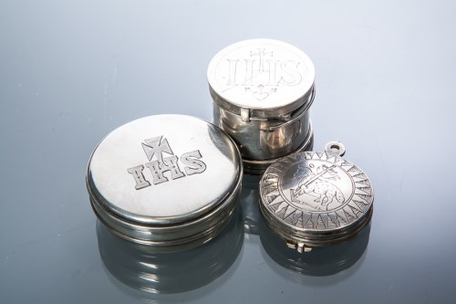 Lot 304 - THREE SILVER PYX including a Irish Victorian