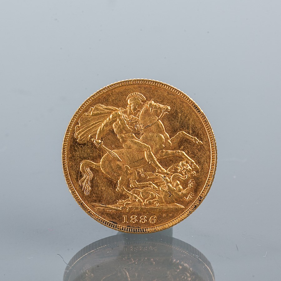 Lot 1532 - VICTORIAN GOLD SOVEREIGN DATED 1886