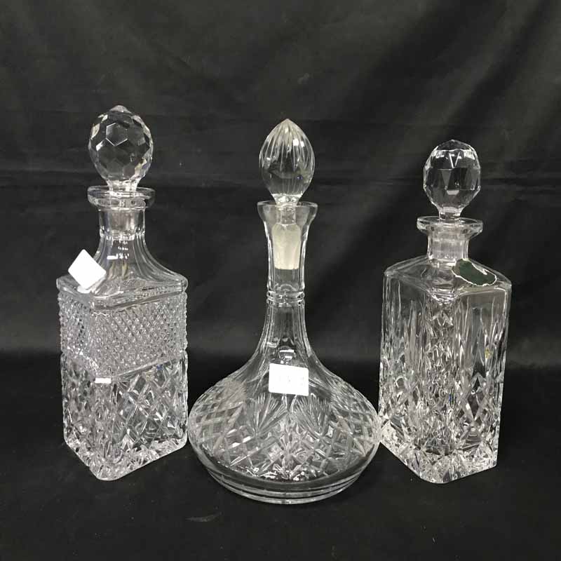 Lot 138 - THOMAS WEBB CRYSTAL VASE along with four